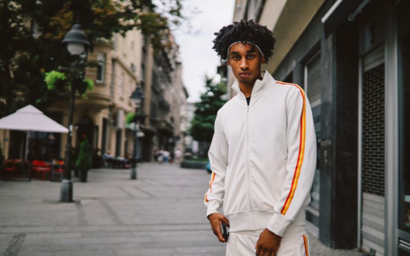 La mode Rasta : Une déclaration de liberté et d'identité • Bob Marley